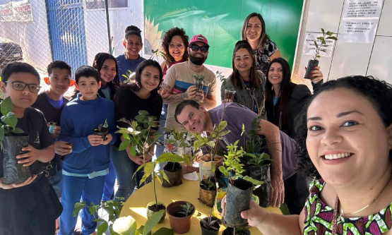 Projeto do CED Incra 8 incentiva a troca de mudas e sementes – SINPRO-DF